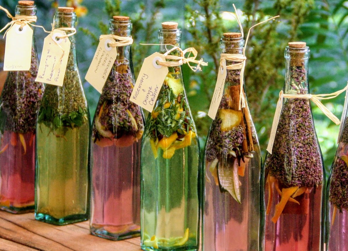 Making the most of your herbs in the kitchen – Mudbrick Herb Cottage