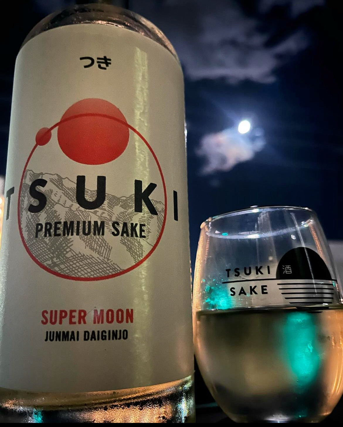 Pocket Sake by Tsuki: Premium Sparkling Sake Spritz – Tsuki Sake