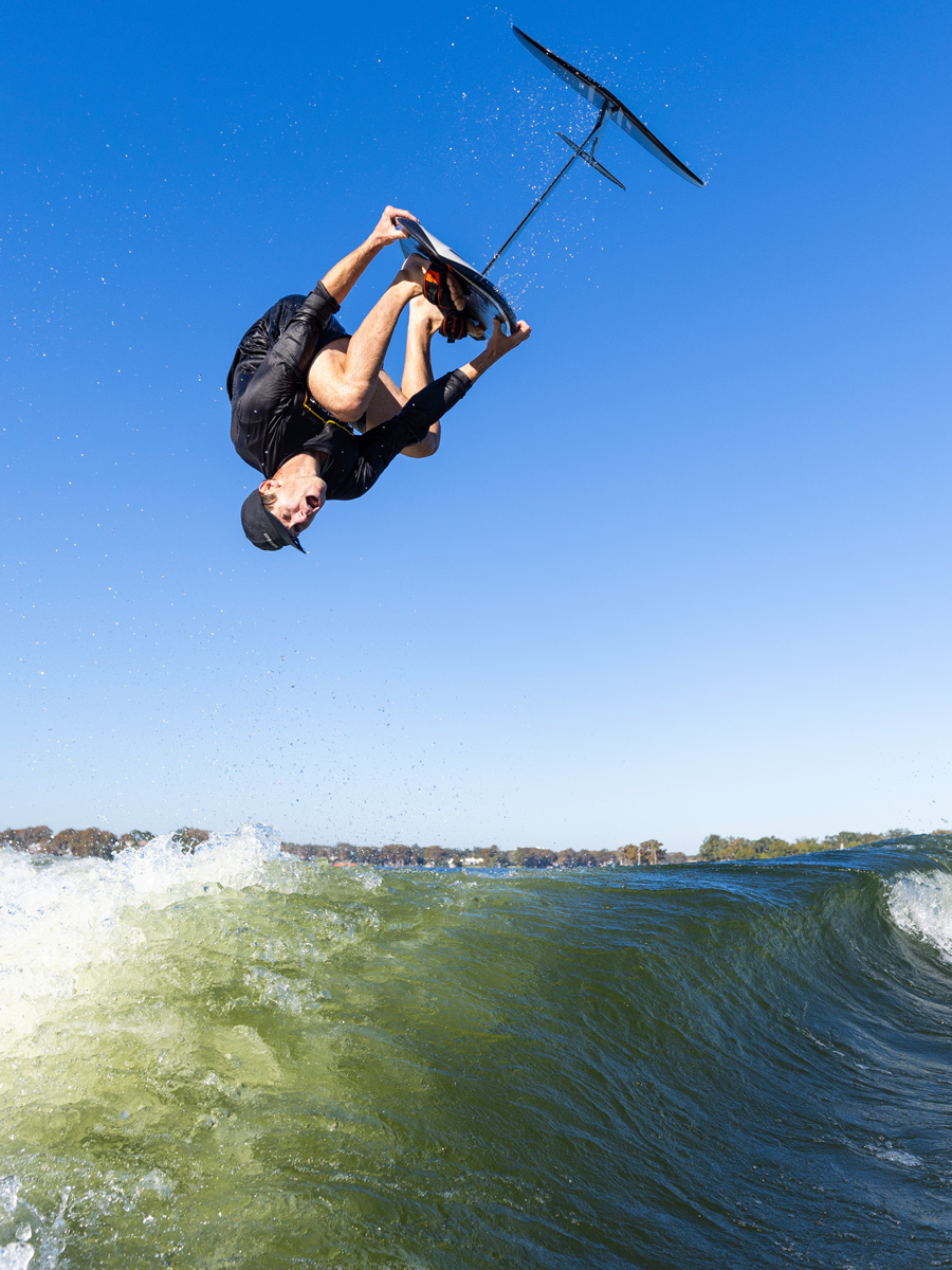 How to Choose the Right Foil Mast | Slingshot Sling Feed