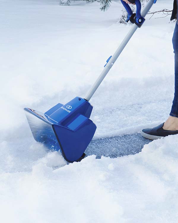 24V† CORDLESS SNOW SHOVEL KIT