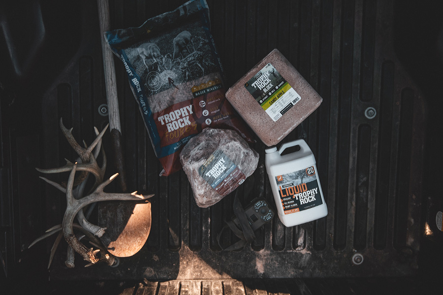 Dealer – Redmond Hunt