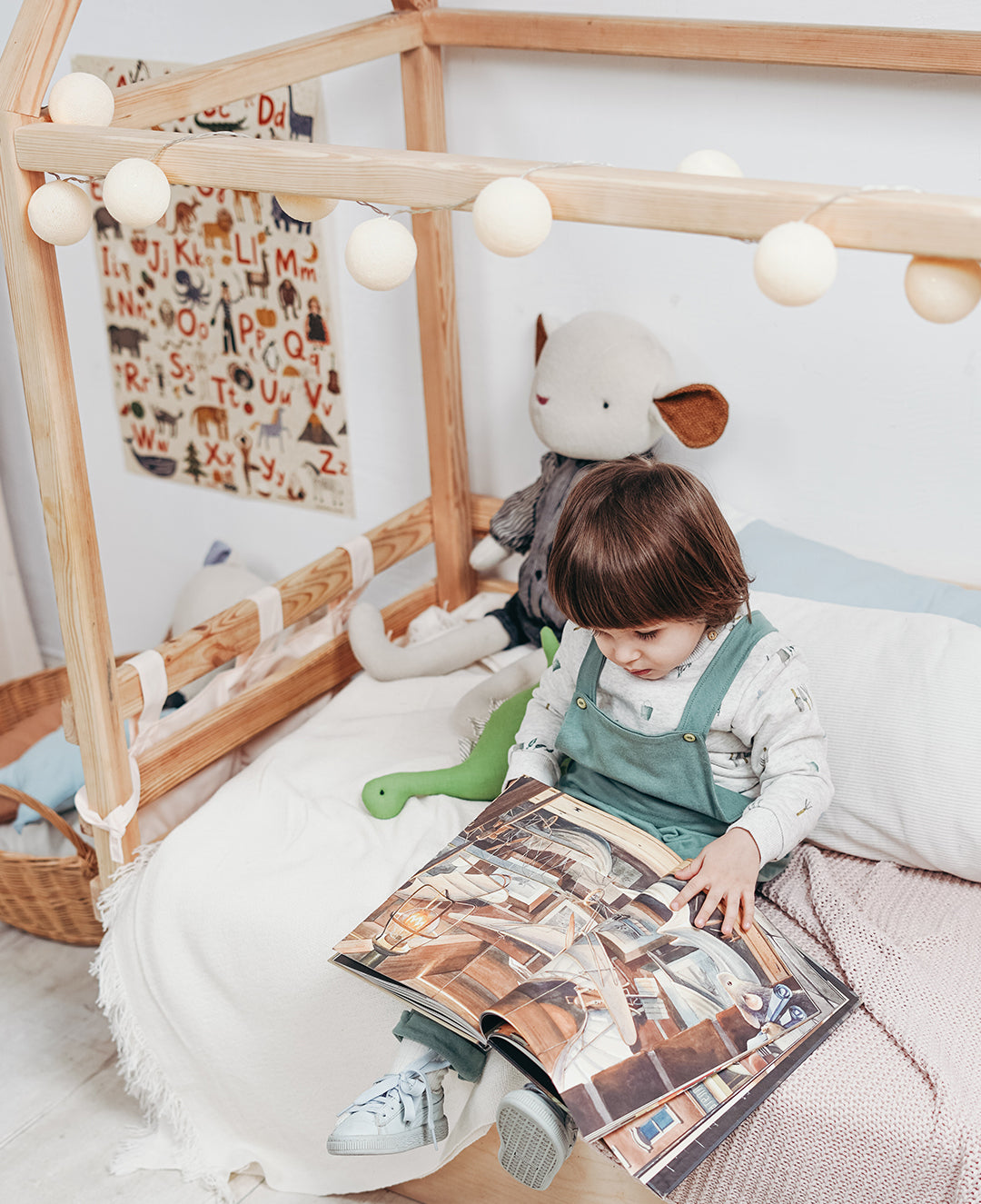 Contact – Mimi Beds