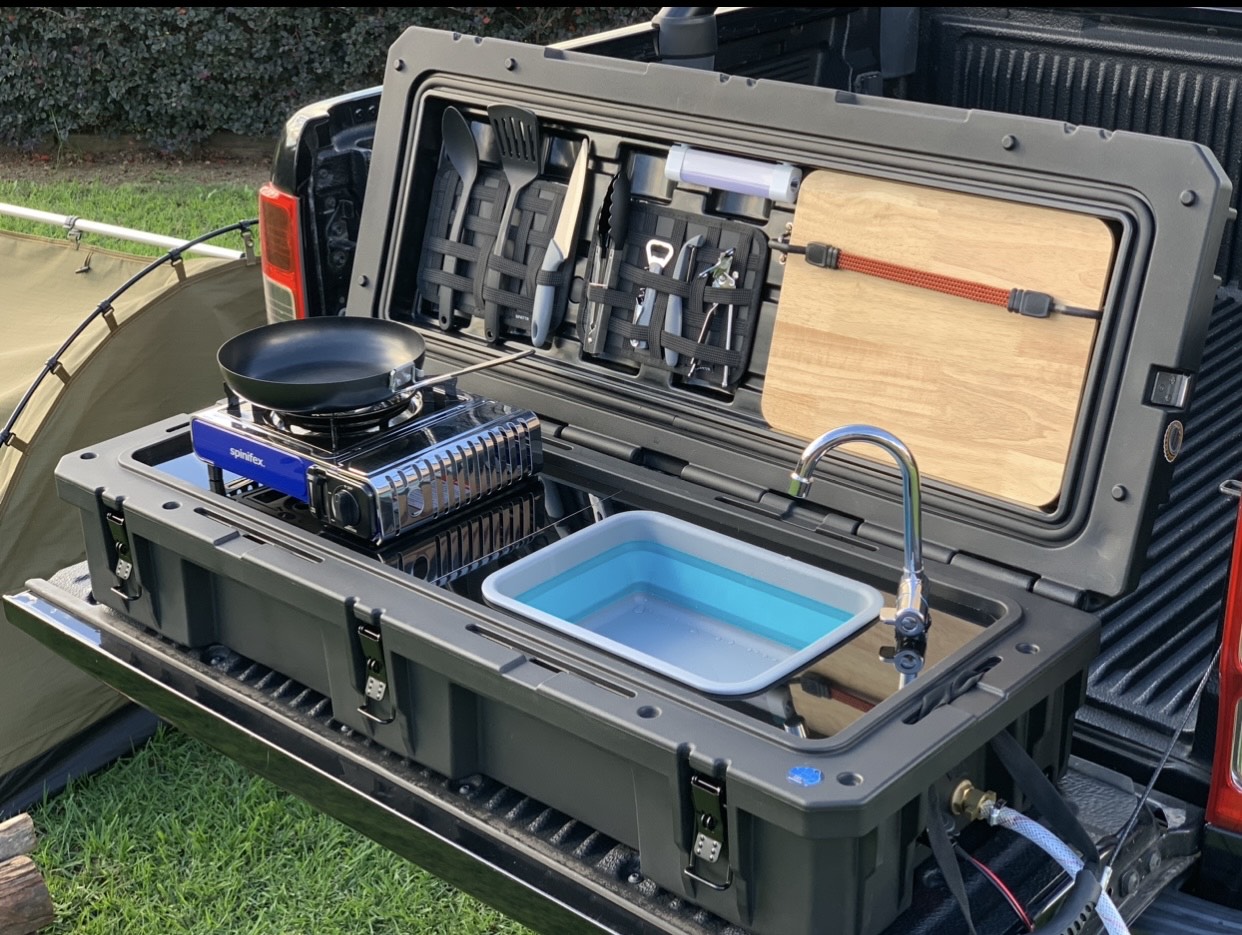 OzTerrain Portable Kitchen- 12V with Pump