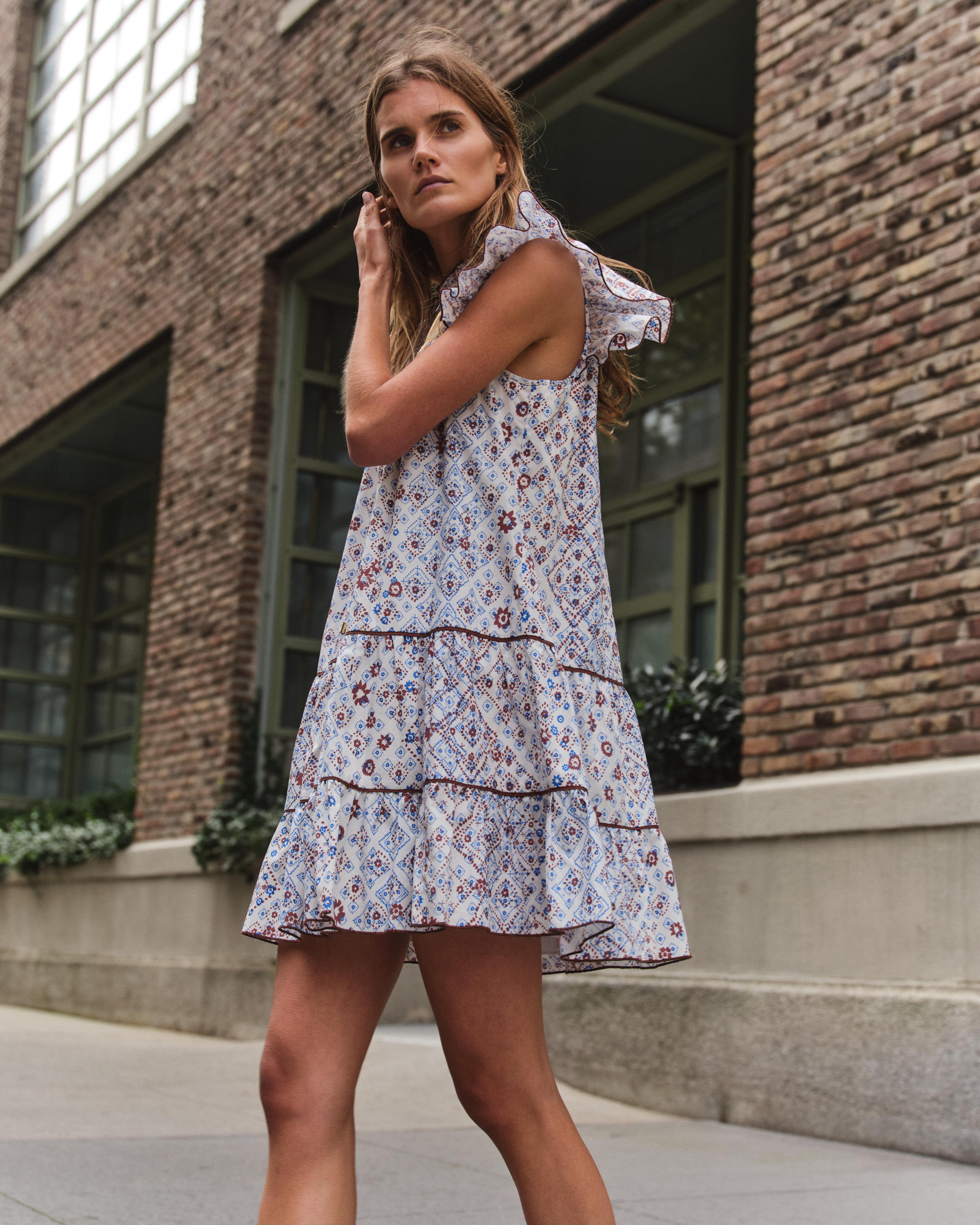 Spring 2025 Lookbook – Cartolina