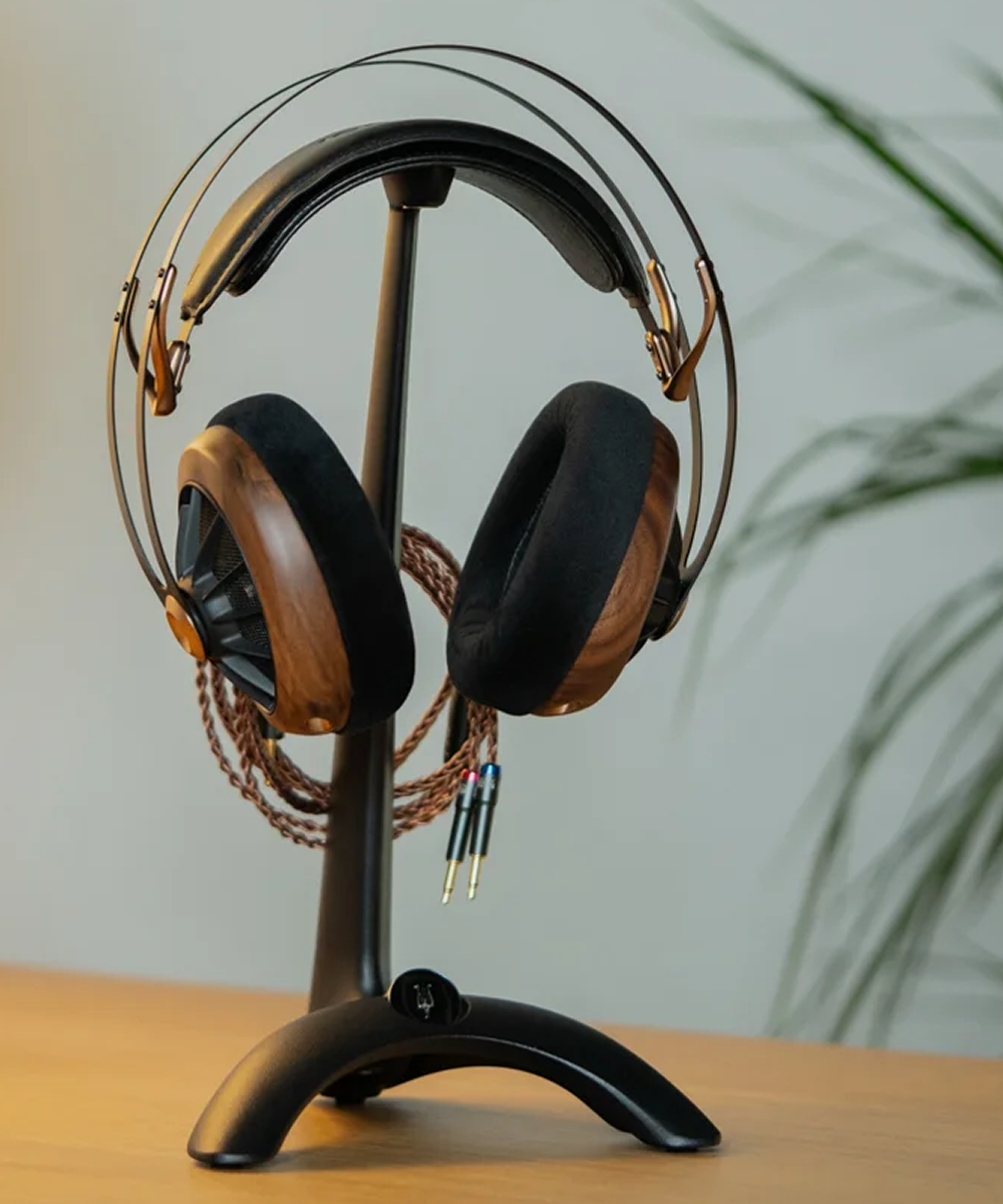 Audio Accessories | Cases, Adapters, Stands | Moon Audio