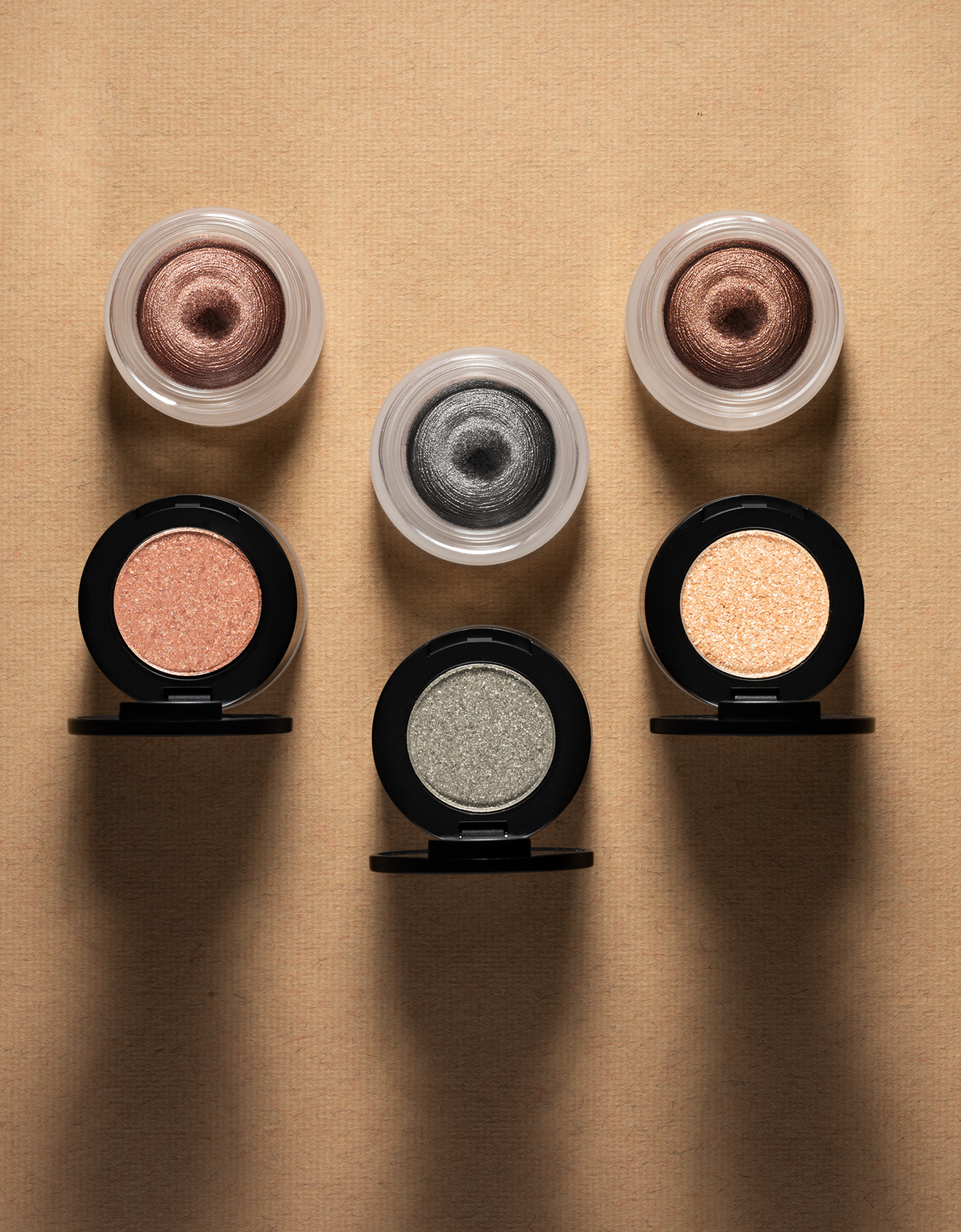 Luxury cosmetics brand created by Samantha Ravndahl