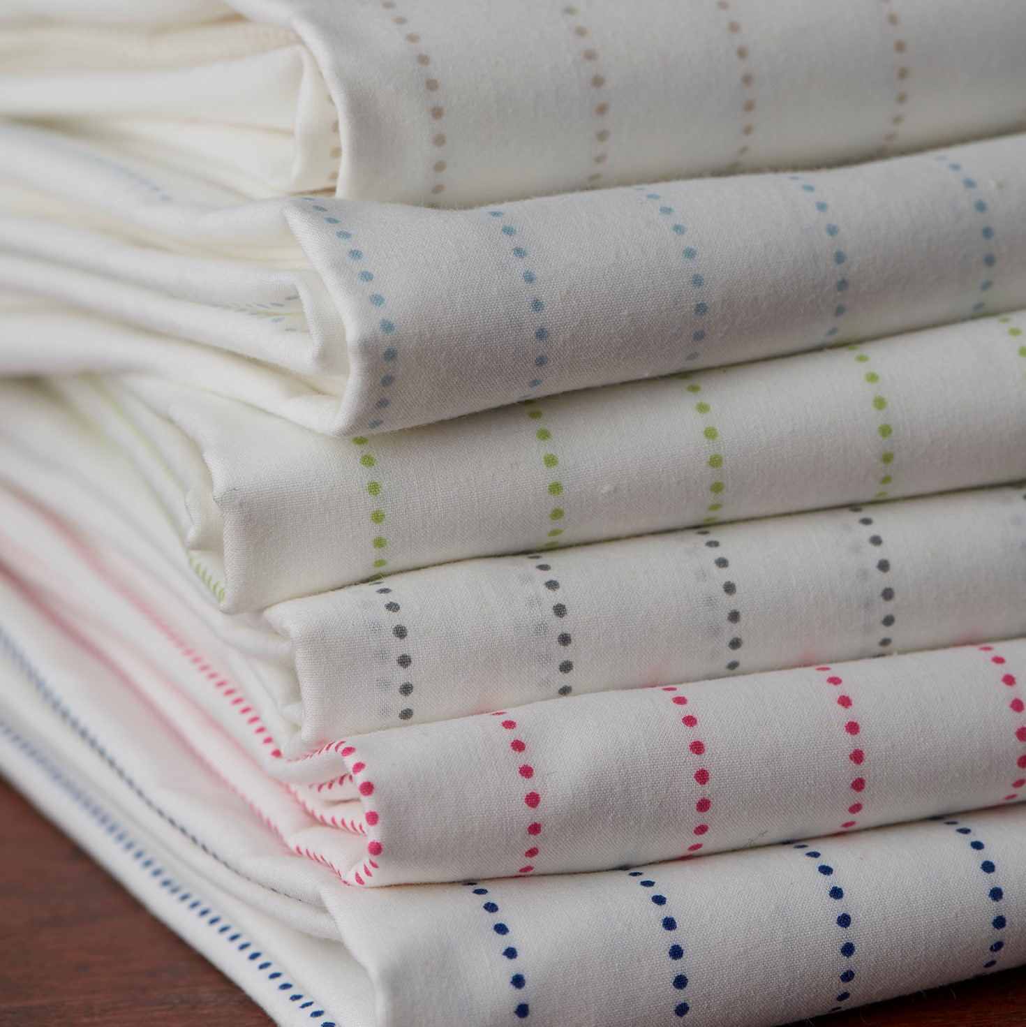 Linens, Blankets, Coverlets, Duvets, Pillows, Shams, Velvet