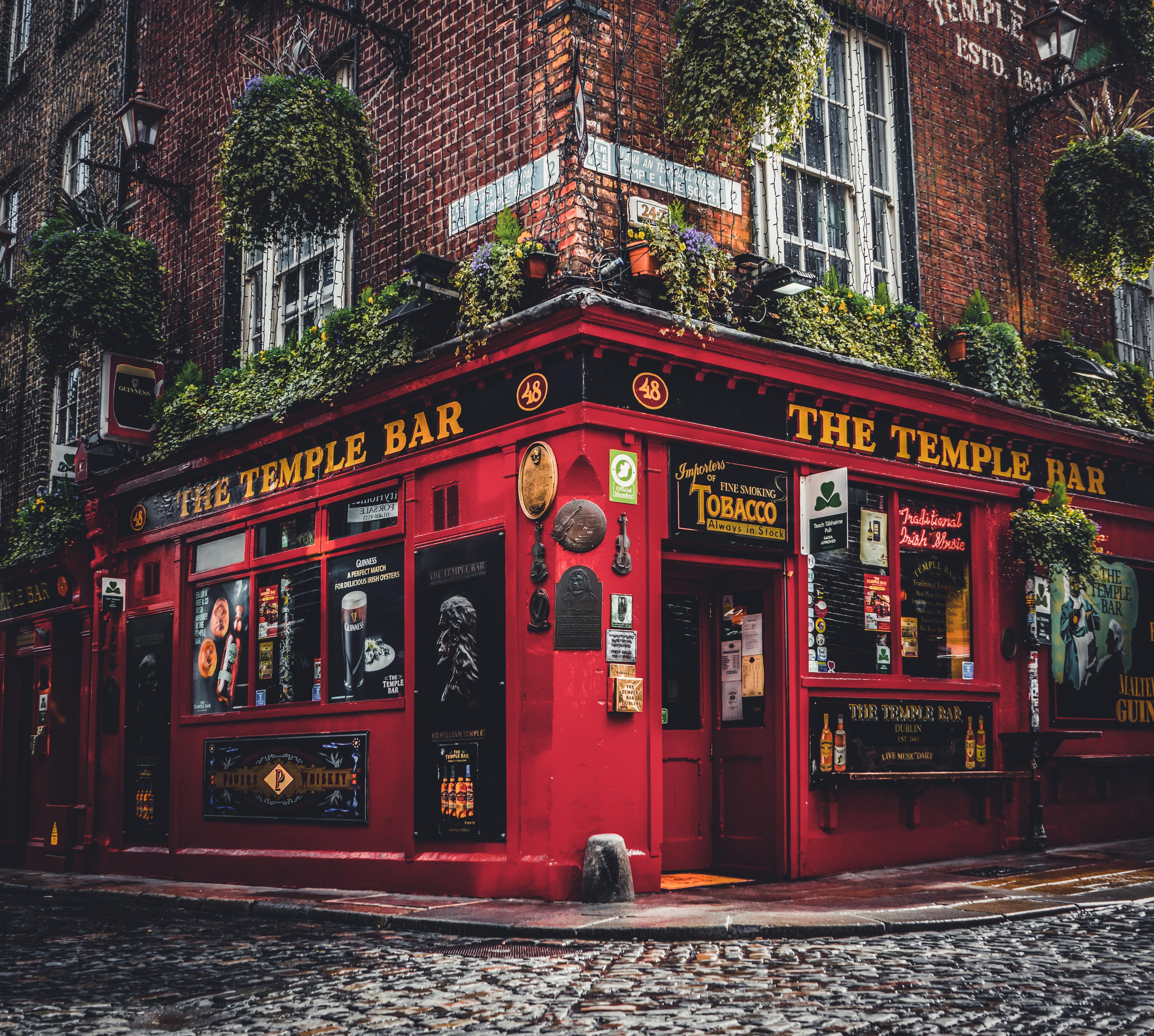 The Temple Bar Pub | Dublin, Ireland